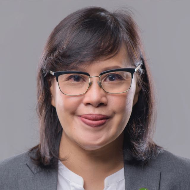 dr. Triana Agustin, Sp.DVE